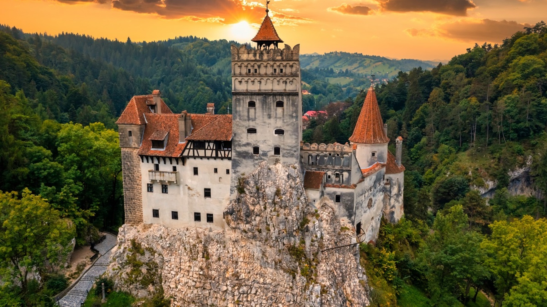 Najpiękniejsze miasta i zamki w Transylwanii. Poznaj ten region Rumunii ...