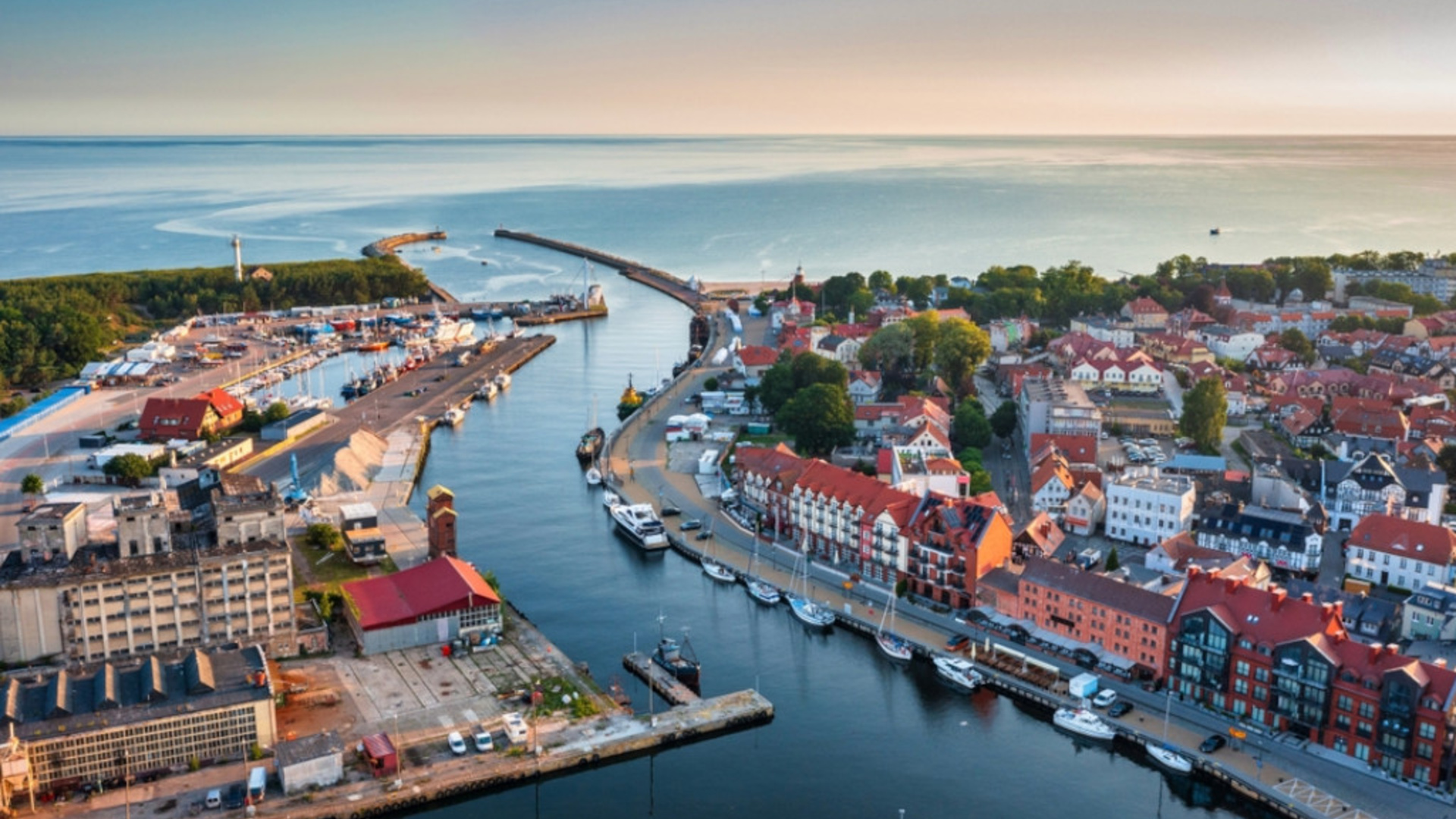 Ustka na weekend. Co warto zobaczyć? Poznaj 8 najlepszych atrakcji ...